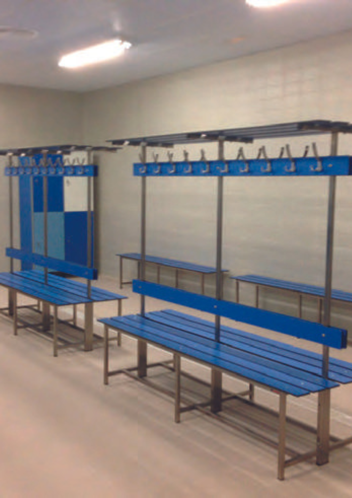 Quel type de banc choisir pour votre vestiaire ? | Spécialiste Merial